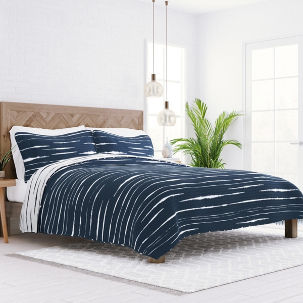 Navy Linear Reversible 2 Pc Twin Quilt Set Kirklands Home